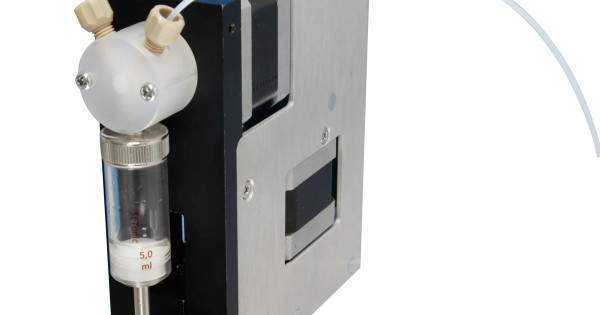 OEM Syringe pump with automation of loading and dispensing